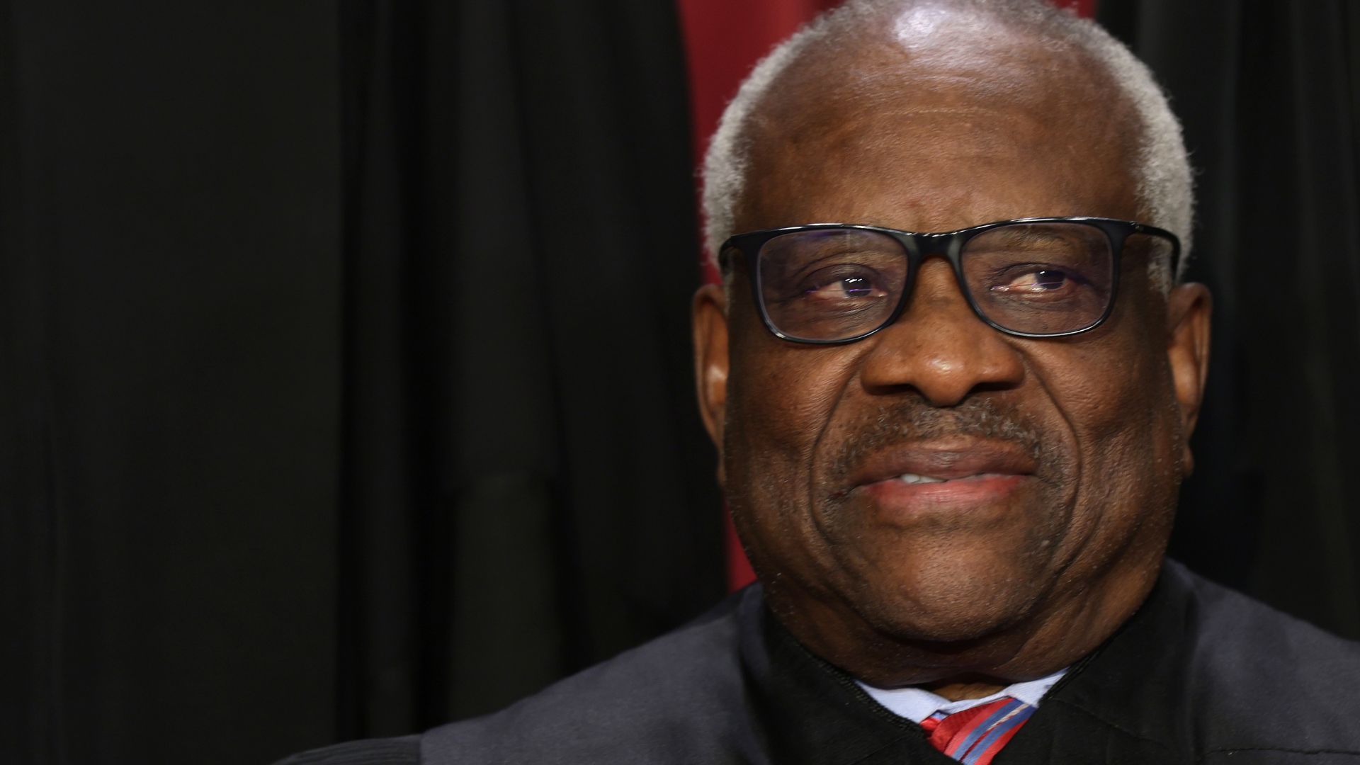 Democratic Senators Accuse Supreme Court Justice Clarence Thomas of ... Democratic Senators Accuse Supreme Court Justice Clarence Thomas of ...